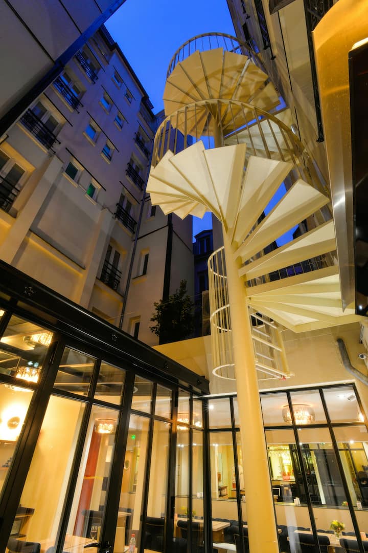 Hôtel Dalila - Cosy Double Room With Shower - Paris