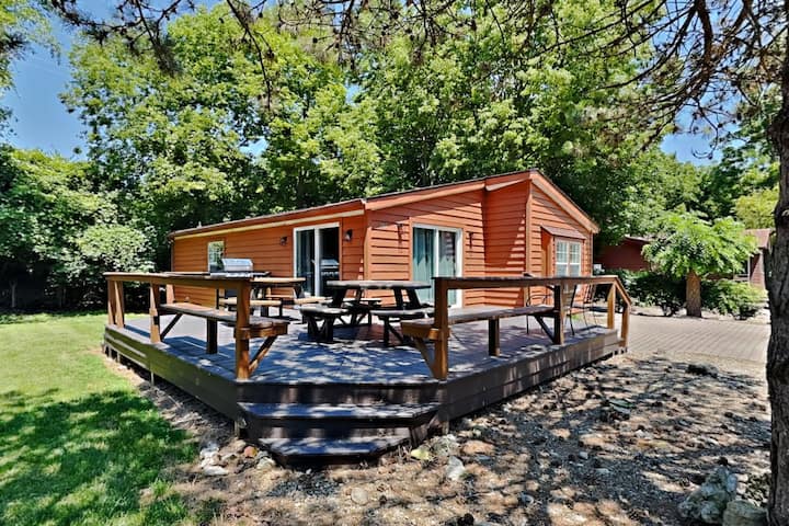 Simple, Comfortable, Just Right | 8 Ppl | Ic101 - Put-in-Bay, OH