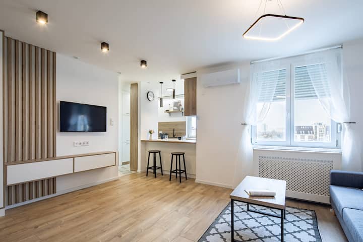Central - Sunny - Cozy & Modern - Budapest