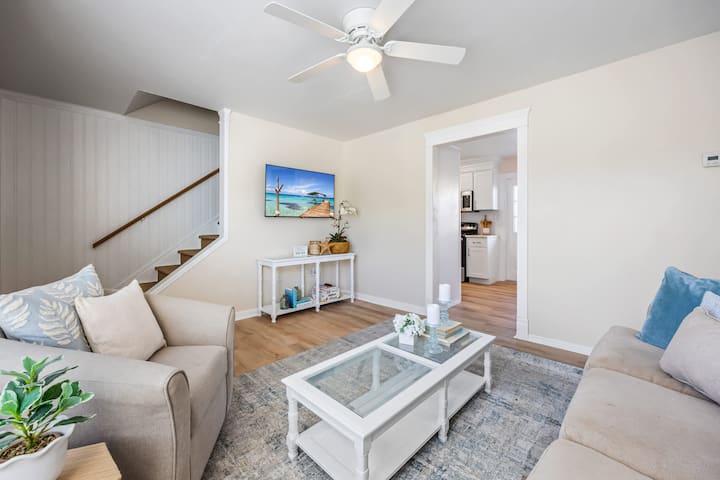 Beachside Blast Off – Stylish Cape Canaveral Townh - Cape Canaveral, FL