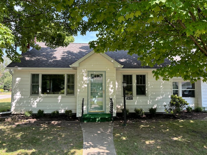 My Roam'n Empire - Super Cute With Toys! - Empire, MI