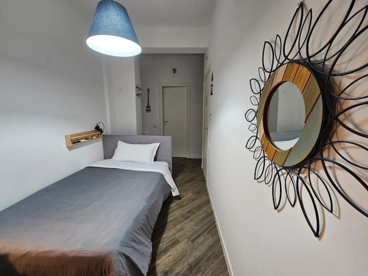 Guest House Colors - Blue Oceano (Singola) - Civitavecchia