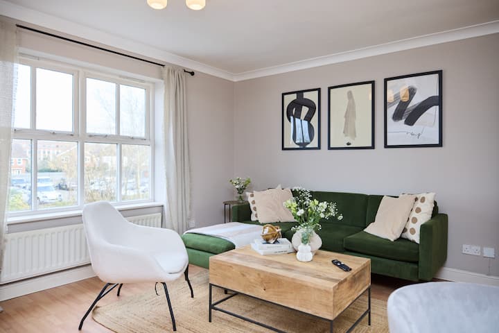 The Guildford Getaway - 3bdr With Garden - Guildford