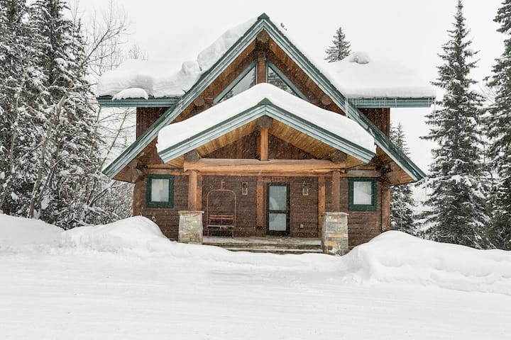 New! At Whitefish Mountain Resort W In-home Sauna - Whitefish, MT