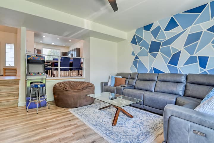 Flightdeck Hot Tub Under The Stars | Full Gym • Pr - Colorado Springs, CO