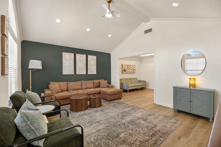 Verde @ Hollytree King Bed - Tyler, TX