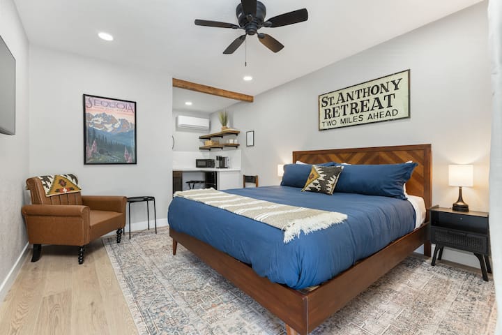 Charlotte Sequoia Motel Rm2 Ac, Pool, 10min To Snp - Three Rivers, CA