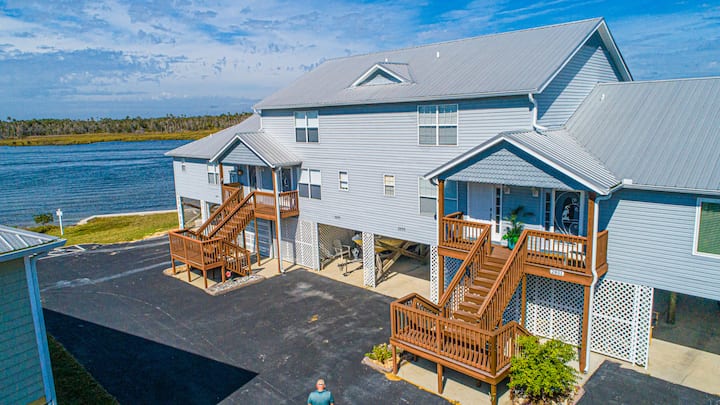 Riveredgeretreat|2wk Min| Dogok|pool|tennis|6ppl - Crystal River, FL