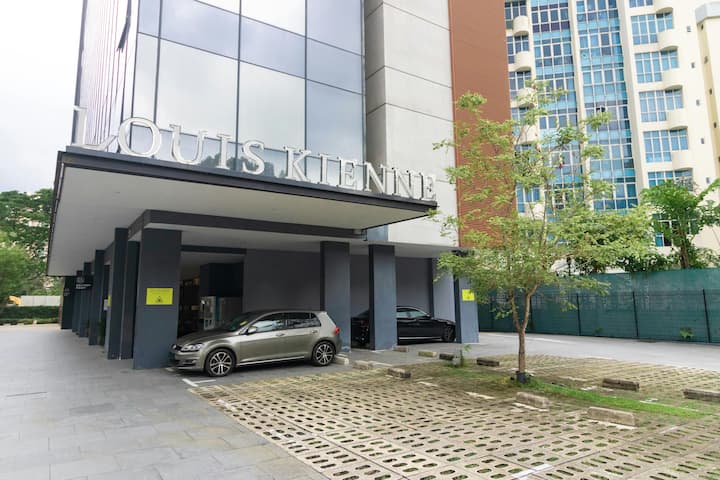 One Bedroom Apartment - Bukit Timah