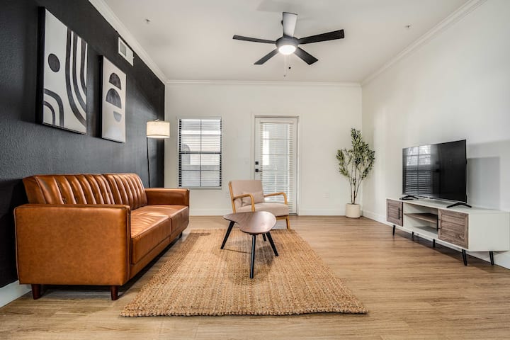 Boulevard Stays Quiet Modern 1br Pickleball, Pool, - Chandler