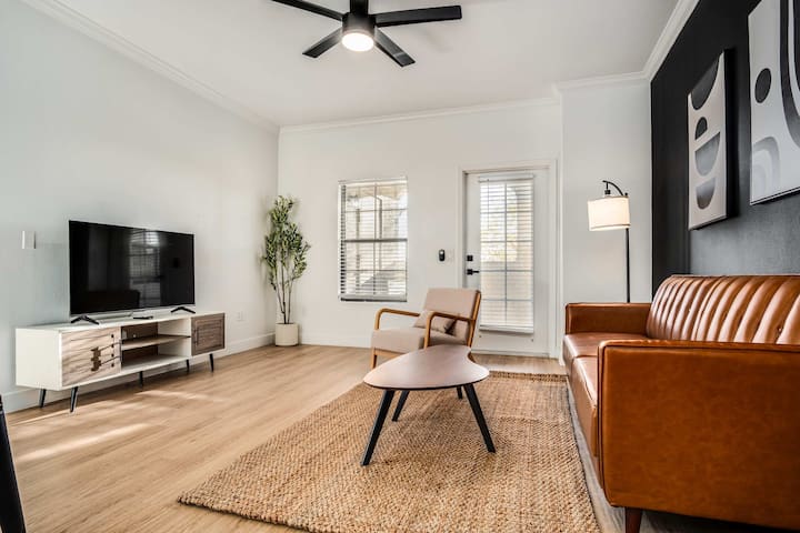 Boulevard Stays Quiet Modern 2br Pickleball, Pool, - Sun Lakes, AZ