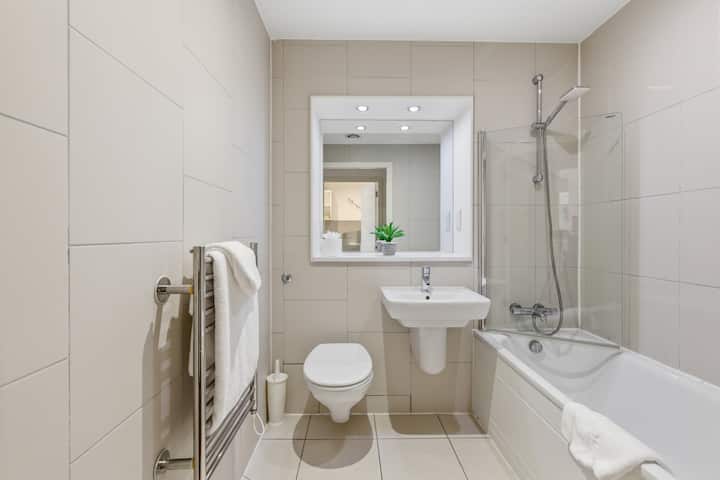 Properties Unique | Cherry - Newcastle upon Tyne