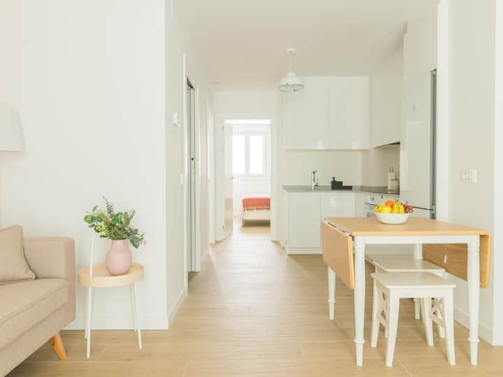 Tokïak B By Clabao - Pamplona