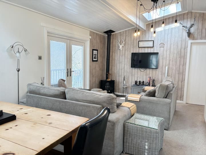 Serenity - 3 Bed Lodge At Whitecross Bay - Ambleside