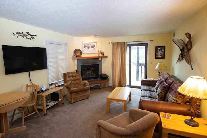 Condo With Ski-in/ski-out Access, Pools And More! - Ludlow, VT
