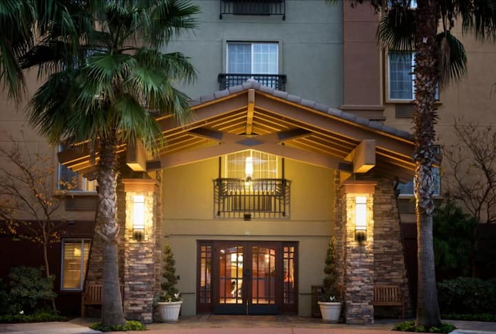 Perfect Destination In Pleasanton | Free Breakfast - Pleasanton, CA