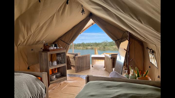 Boutique Safari Tent Near Spacex Launch Site - Brownsville, TX