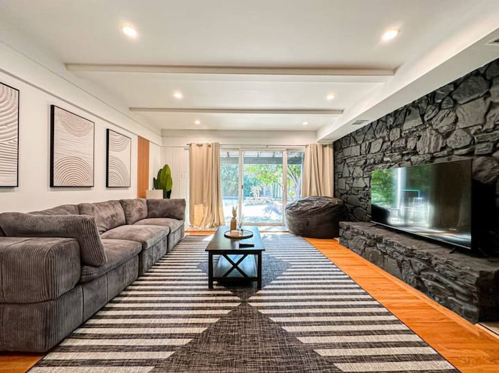 Luxurious 7br-5ba Oasis With Pool - Louw-uc - Los Ángeles, CA