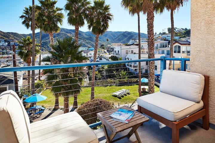 Amazing View From Your Room: 3 Spacious Rooms - Santa Catalina Island, CA