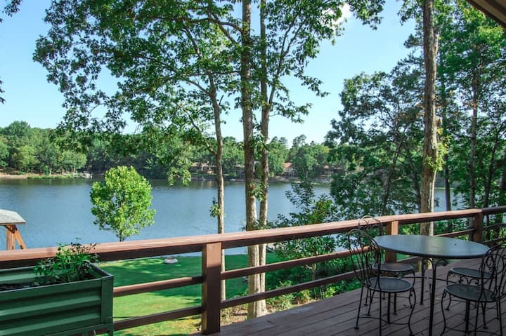 Making Memories On Lake Pineda - Hot Springs Village, AR