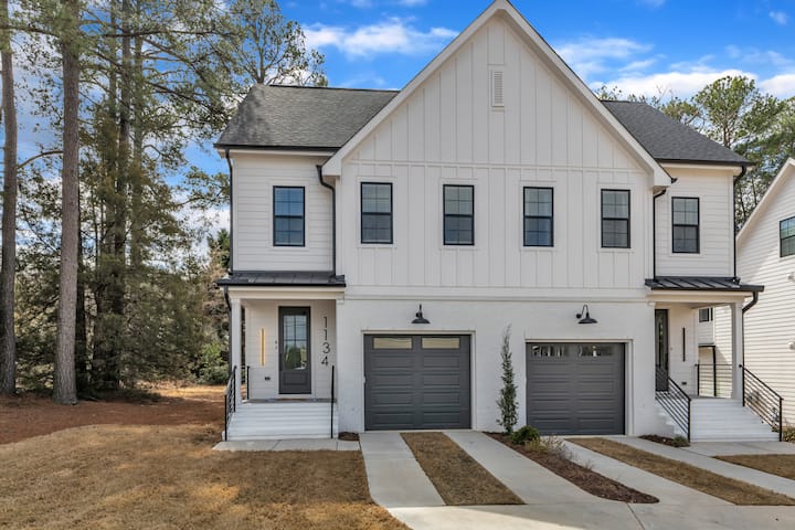 Prime Raleigh Location Mins To North Hills! - Wake Forest, NC