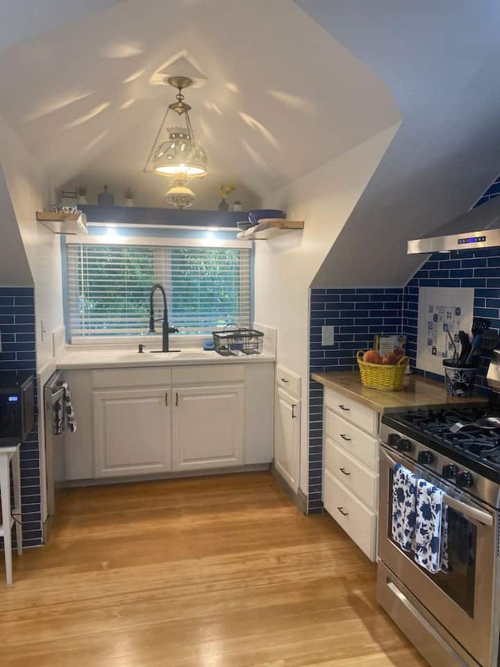 The Loft On Locust
Mountain View - Orem, UT