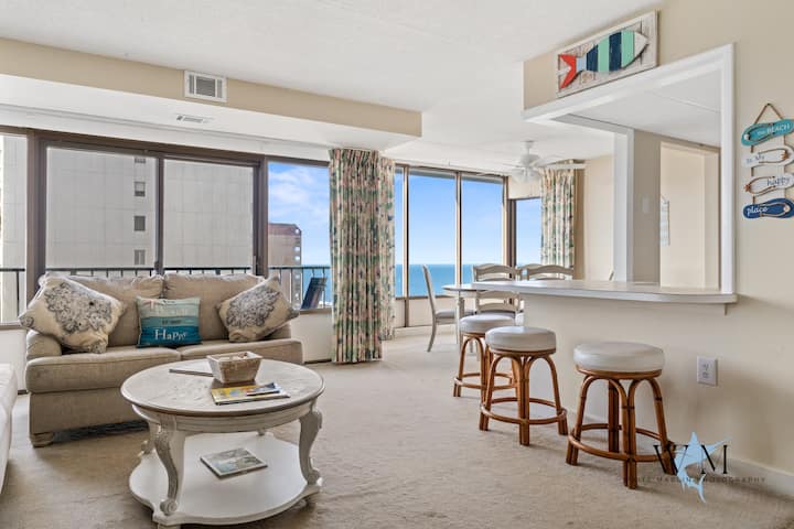 Ocean Front Open Floorplan W Balcony & Ocean Views - Ocean City, MD