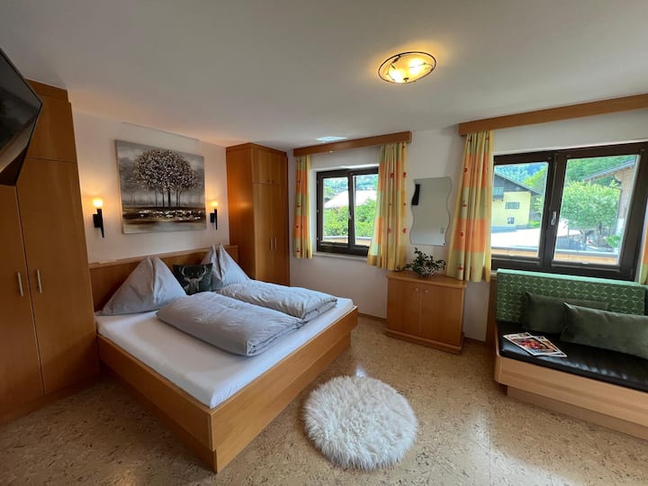 Frauenmantel Mit Extra Doppelzimmer - Wagrain