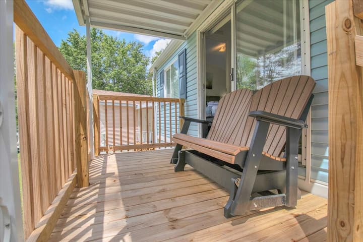 Pigeon Forge 2br Cottage Near Dollywood - Gatlinburg, TN