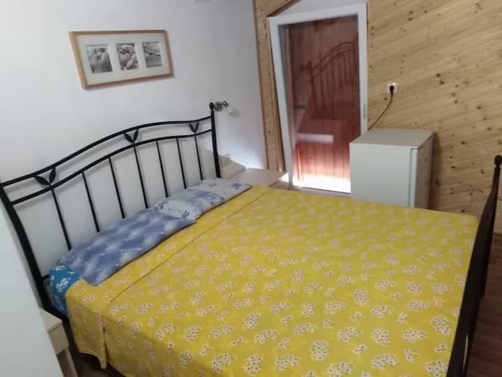 S-24028-b Chambre Avec La Terrasse Et La Vue Sur - Krk