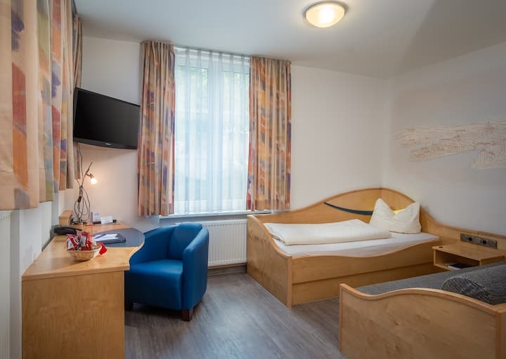 Einzelzimmer Luxus Mit Frühstück - Passau