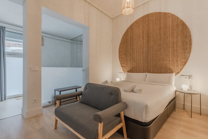 Modern & Cozy With Yard - 1bd 1bath - Cuzco - Madrid