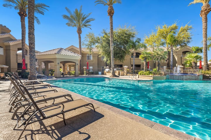 Resort Style Condo In Scottsdale - Phoenix, AZ