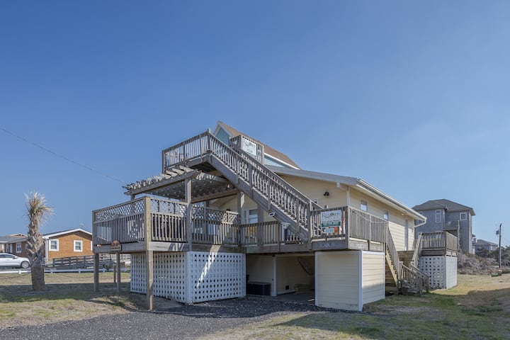 7039 - A Wave From It All - Outer Banks, NC