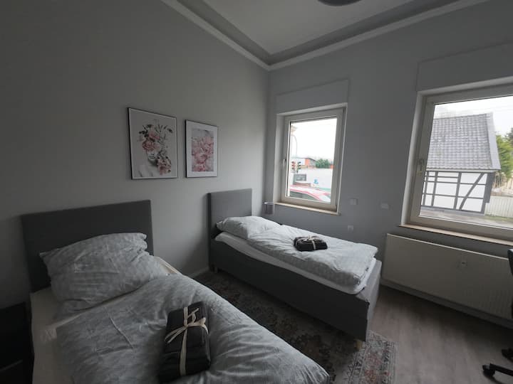 Gemütliches 2 Zimmer Apartment - Solingen