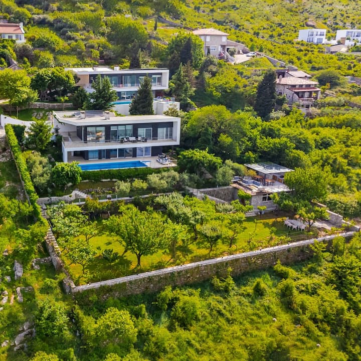 Sunset | The Twin Villa - Albania