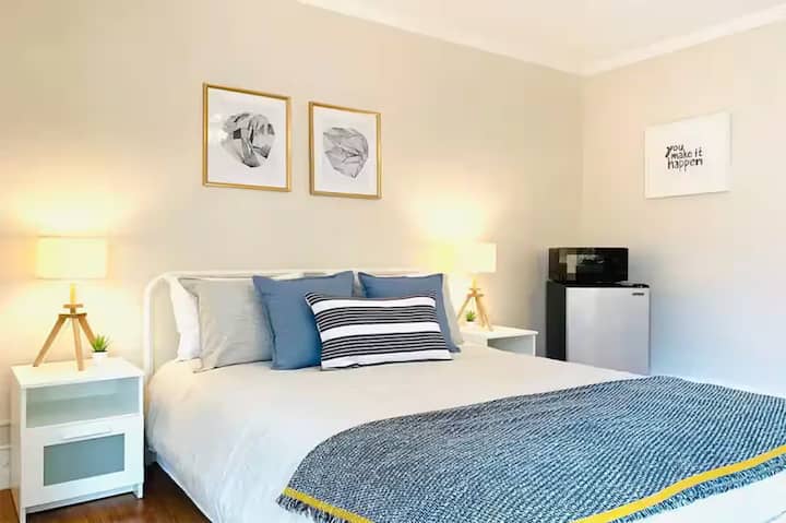 Perfect Stay Near Zoo & Convention Center - San Diego, CA