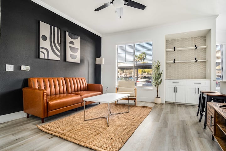 2br By Stadium Pool, Parking, Gym 06 - Glendale, AZ