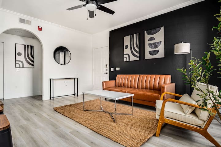 2br By Stadium Pool, Parking, Gym 07 - Glendale, AZ