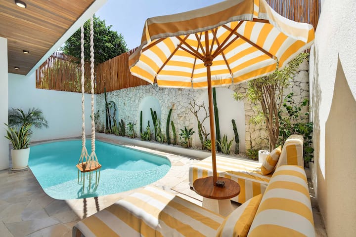 The Koraal Villa: 3-bedroom Villa In Umalas - Bali