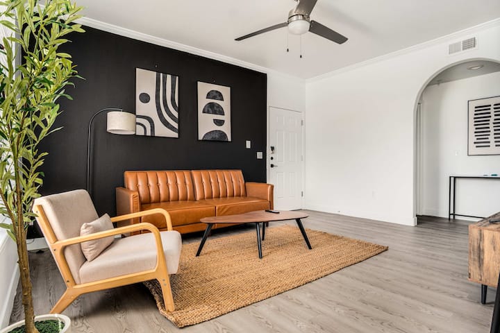 Boulevard Stays 2br By Stadium Pool, Parking, Gym - Desert Diamond Casino - West Valley