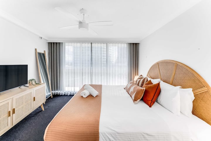 Tiki By Khove - Surfers Paradise