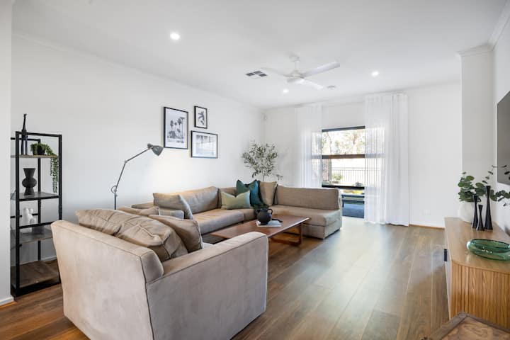 Olive Lane—boutique Escape & Serene Farmland Views - Hahndorf