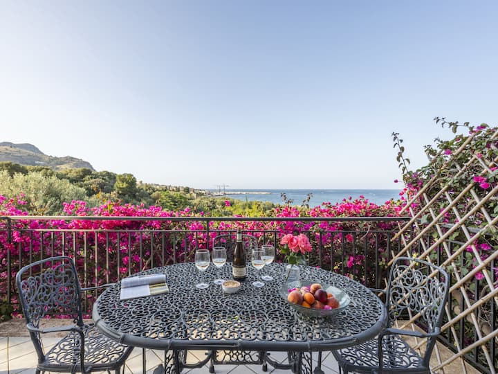 Cicladi Santorini By Interhome - Santa Flavia