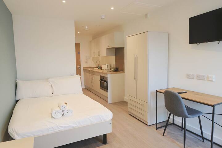 Newly Build City Centre Redcross Street Studio 301 - Brístol