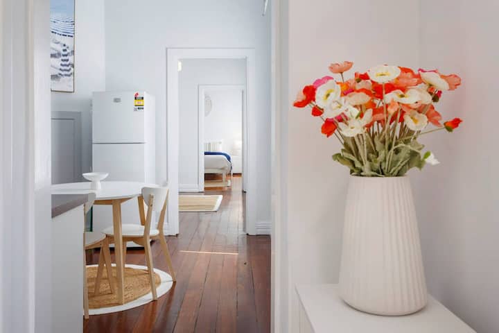 Rosa's Place 2 - Close To The Beach - Fremantle