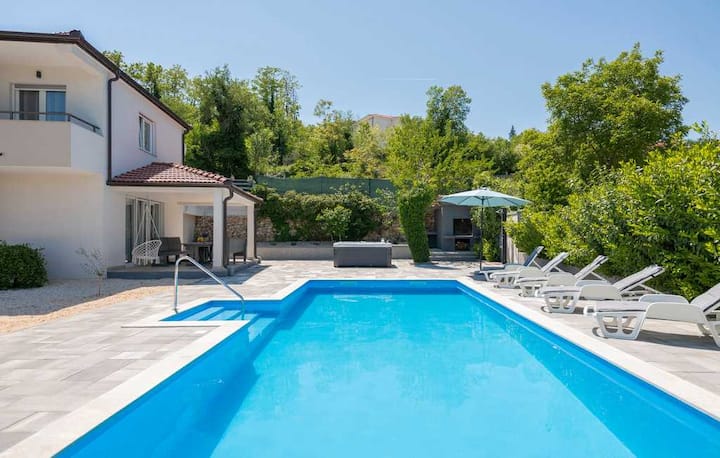 Villa Vinis Terra | Pool & Jacuzzi Imotski - Makarska Riviera