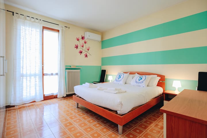 Sg Family - Caty Bed - Peschiera del Garda
