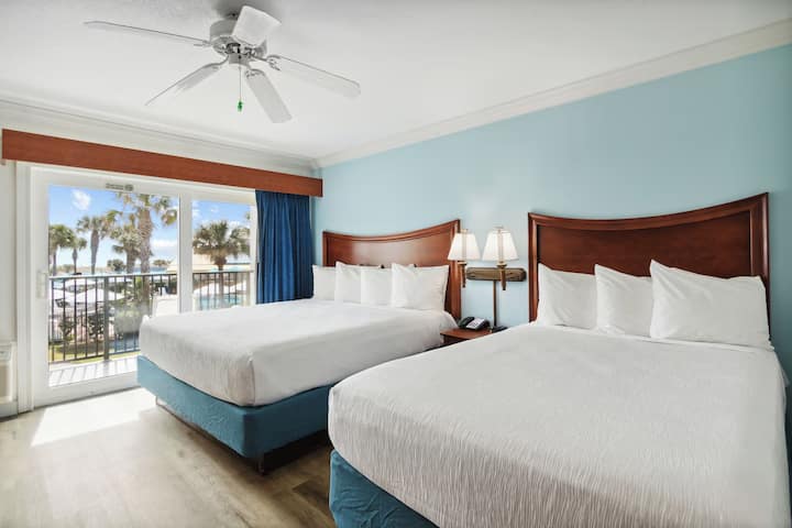 Stunning Ocean Views Await From Your Cozy Room - Jacksonville, FL