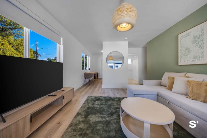 Cozy North Miami 1-bd | Gym, Bbq & Free Parking - North Miami Beach, FL